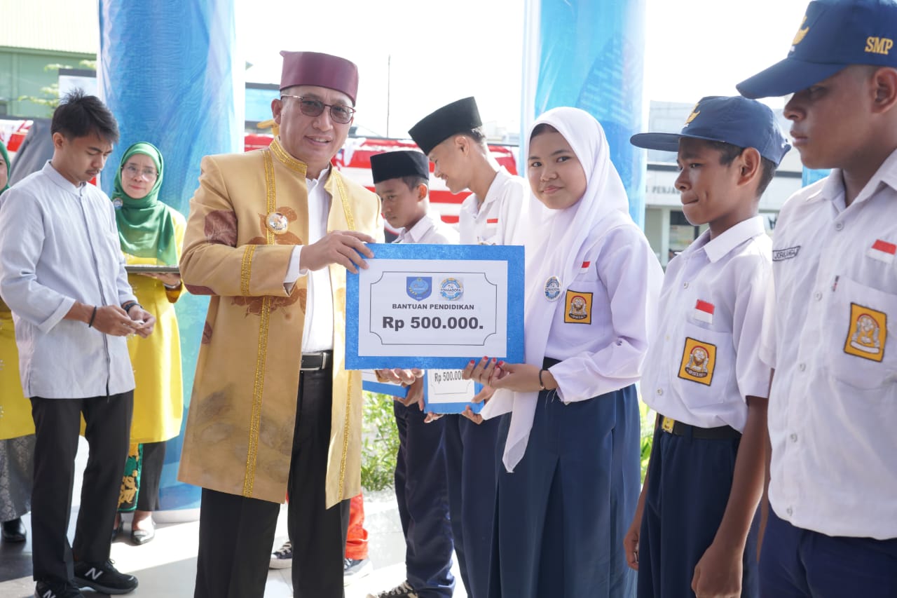 Pemkot Ternate Beri Beasiswa Untuk Siswa Kurang Mampu : Dirikan Rumah Belajar bagi yang Putus ...